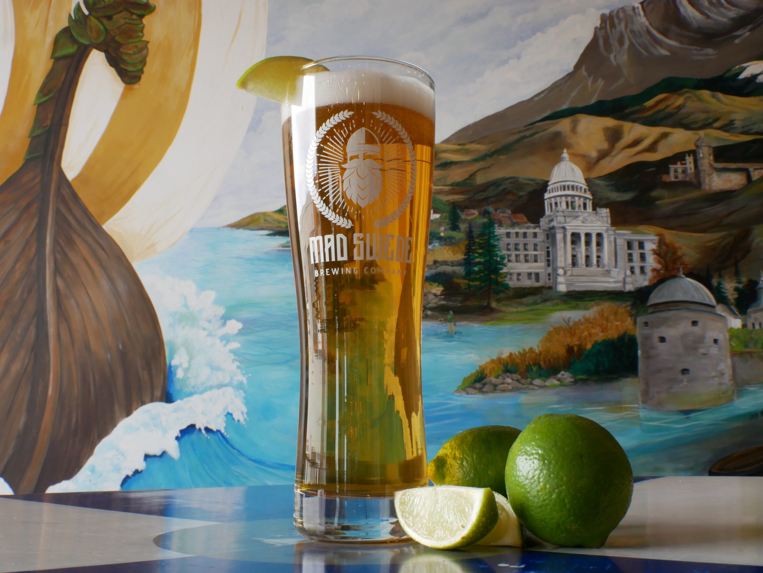 Mundo Loco Mexican-Style Lager - Mad Swede Brewing Company